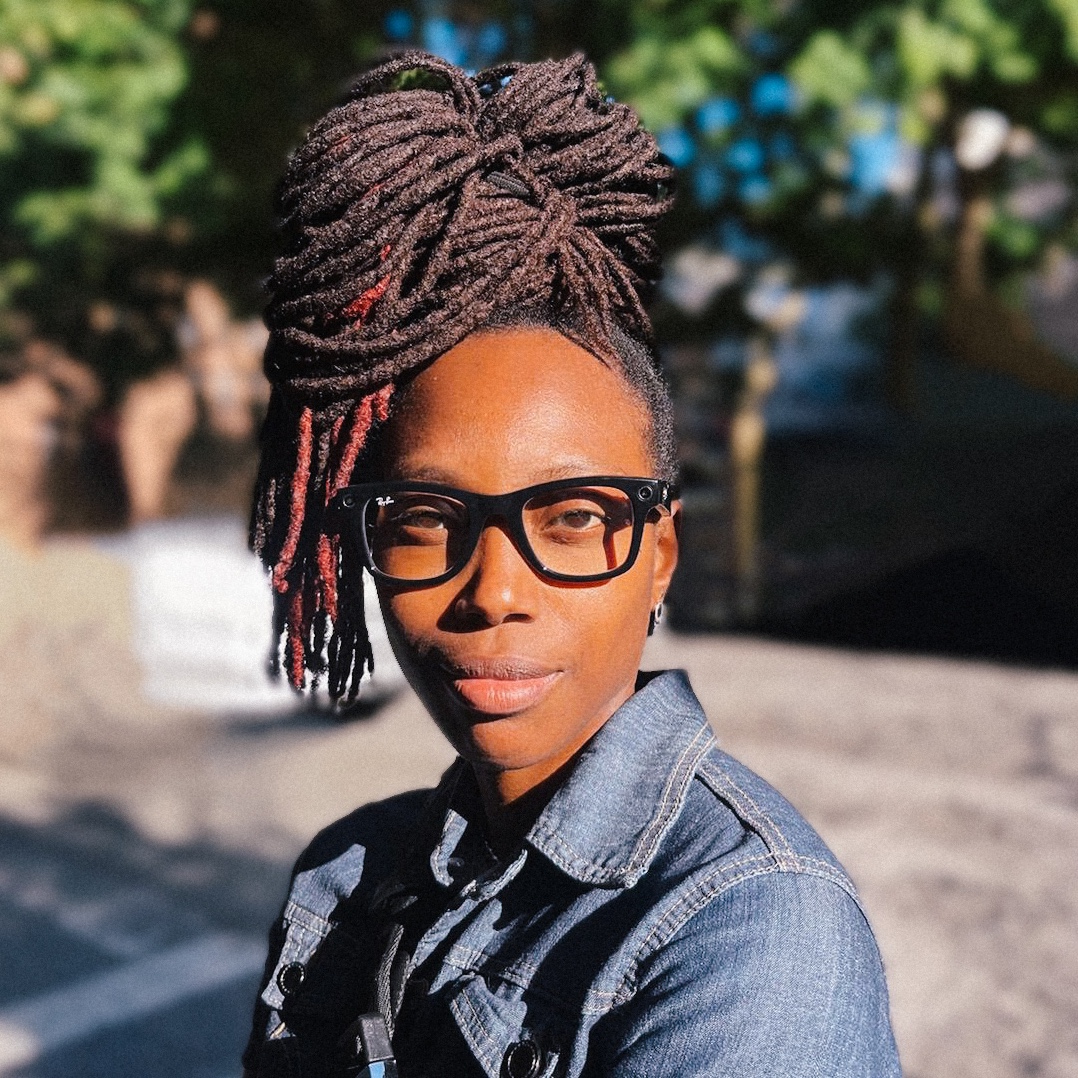 Alexia Adana - Creative Week